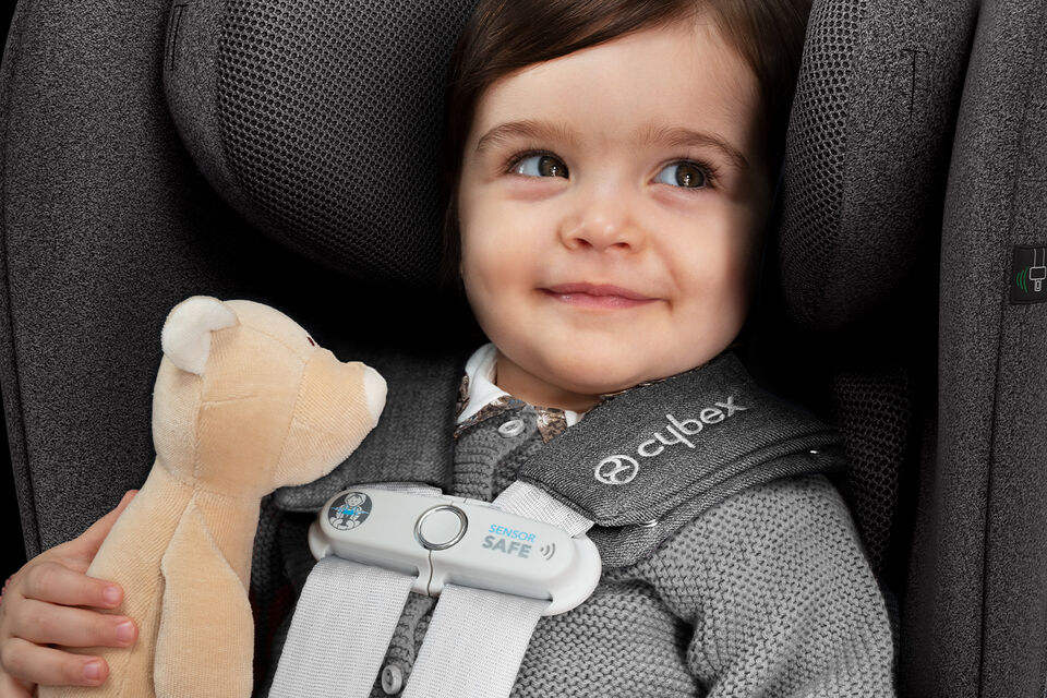 CYBEX SensorSafe 4-in-1 Safety Kit | Safe. Smart. Connected.